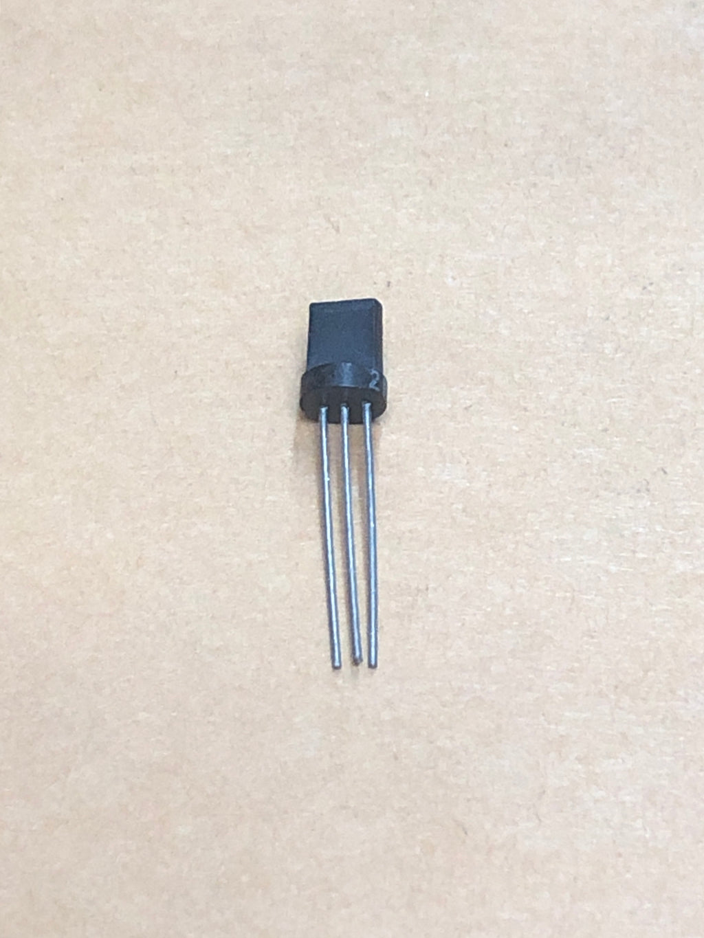 2N2713, 2mA @ 18V NPN Silicon Small Signal Transistor ~ TO-98 – MarVac ...