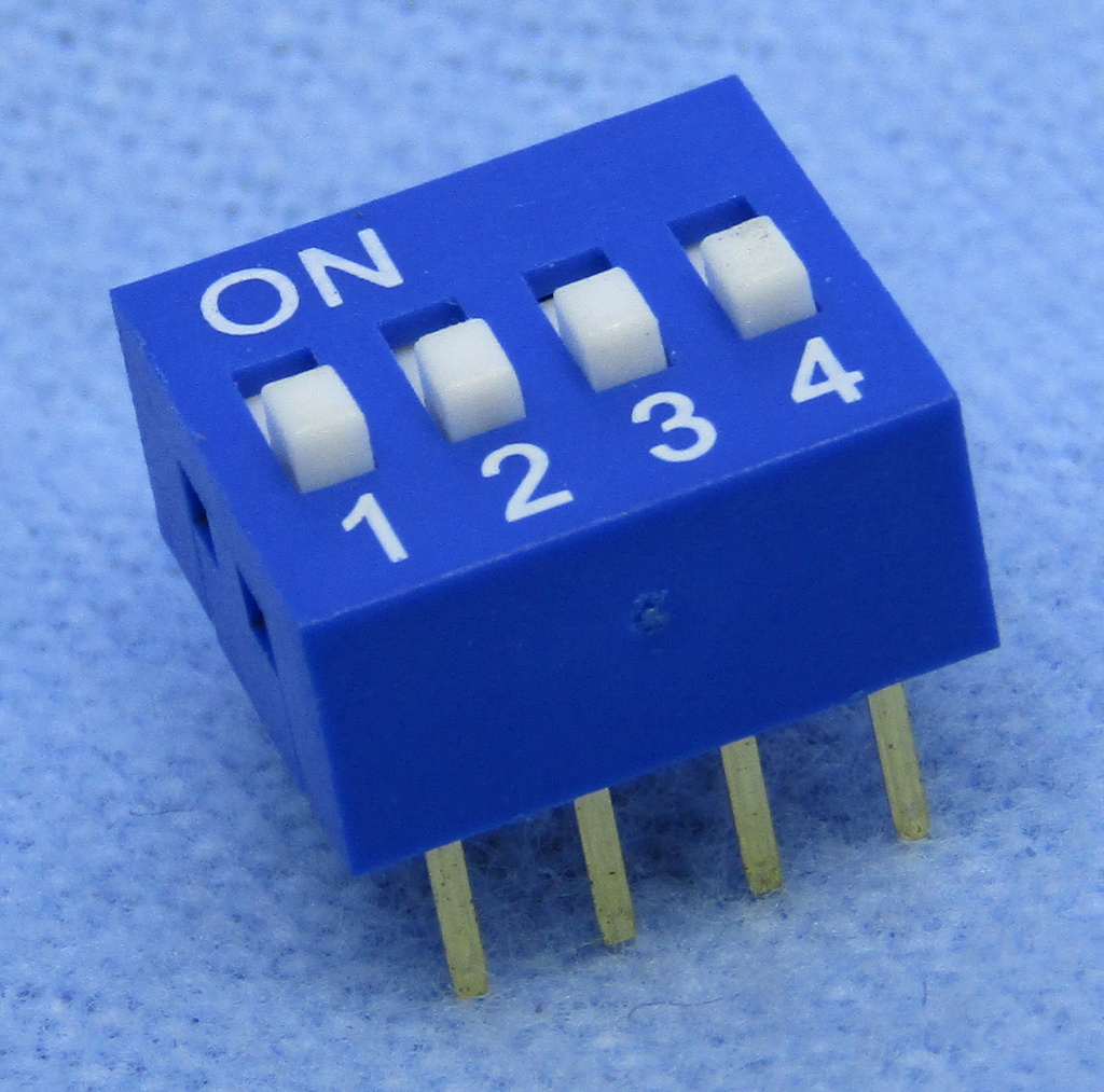Philmore 30-1004 4 Position DIP Switch, 2.54mm Spacing ON-OFF 100mA@50 ...