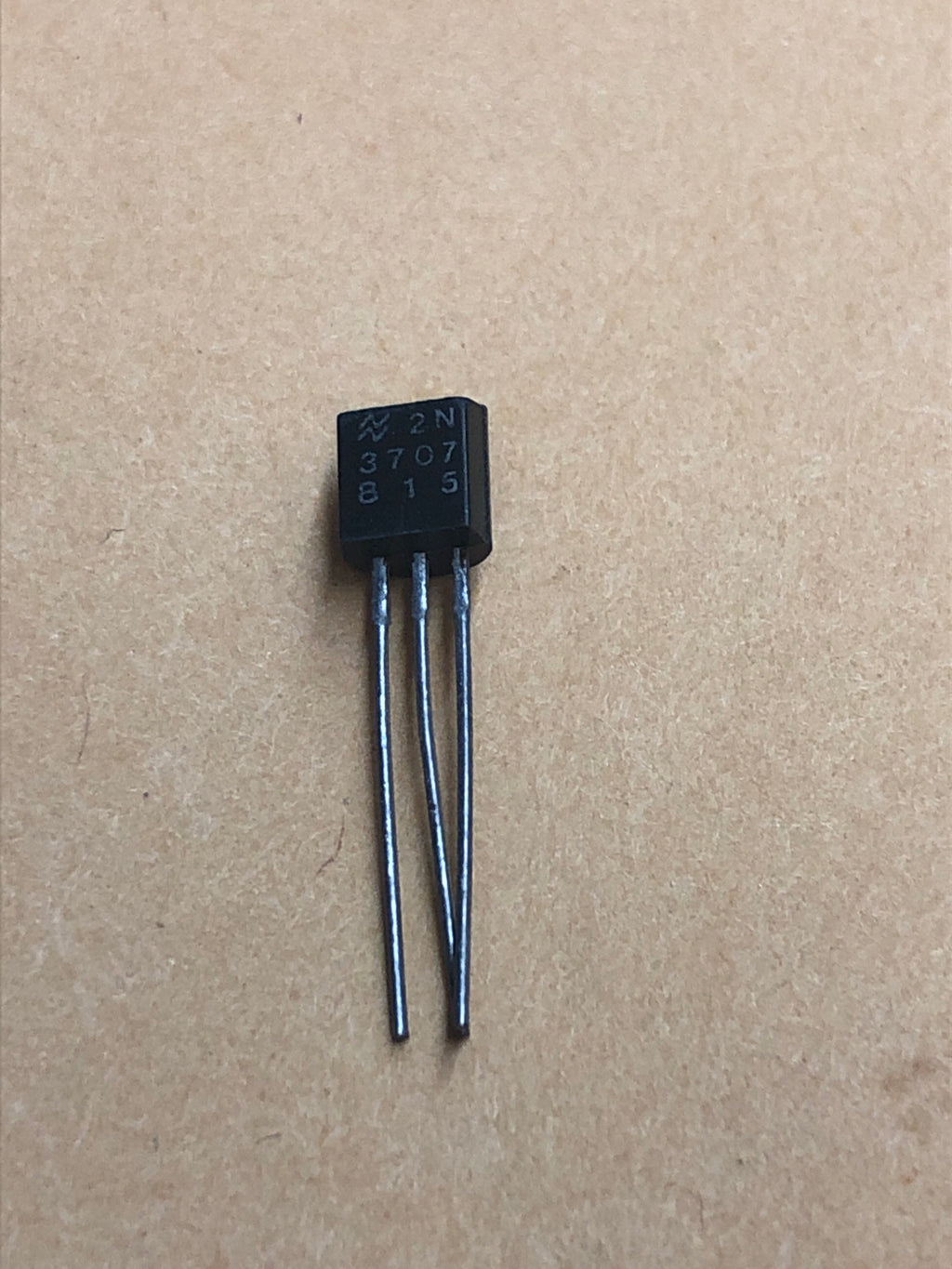 Silicon NPN Transistor 2N3707 (199) – MarVac Electronics